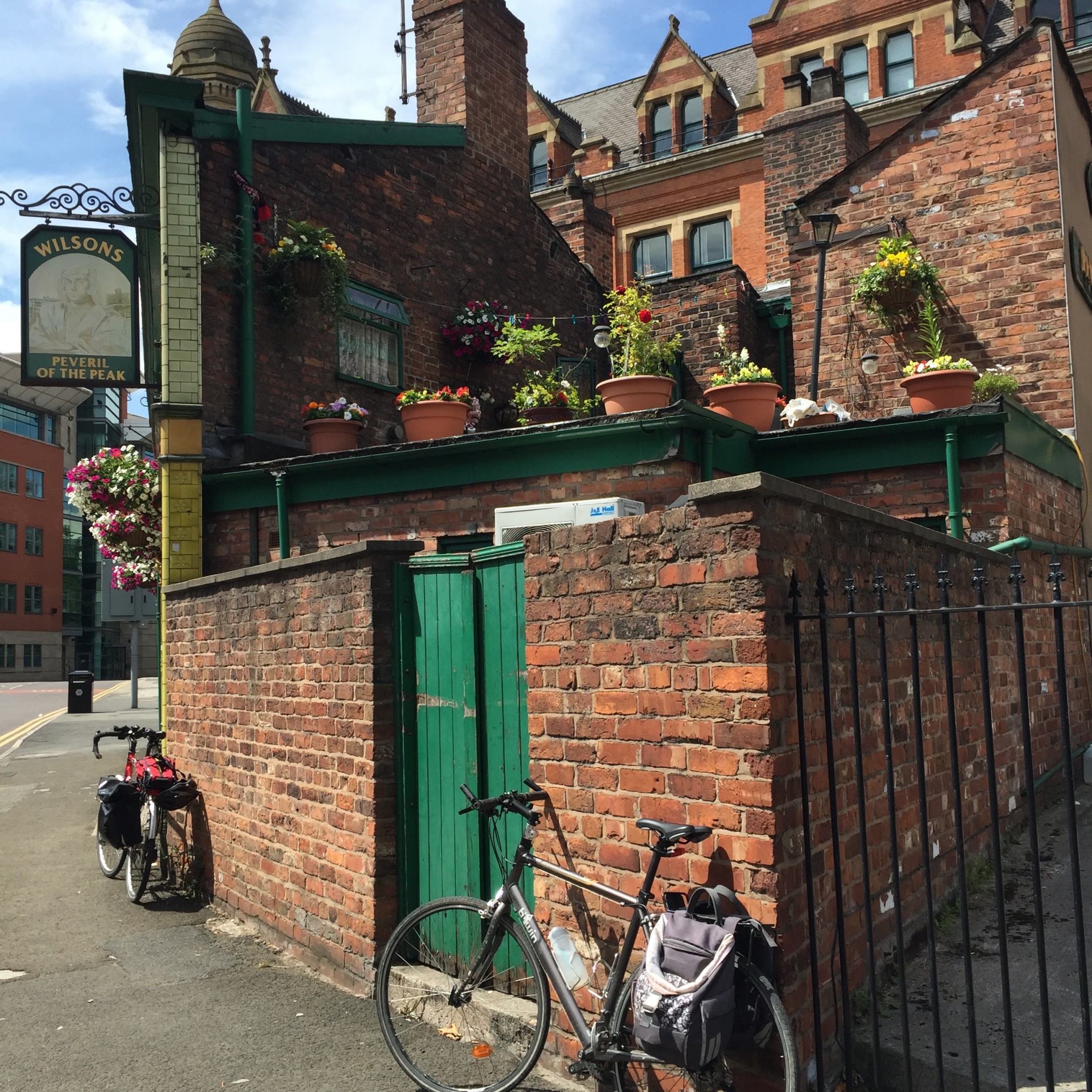 Photo treasure hunt: Manchester | Becci's blog